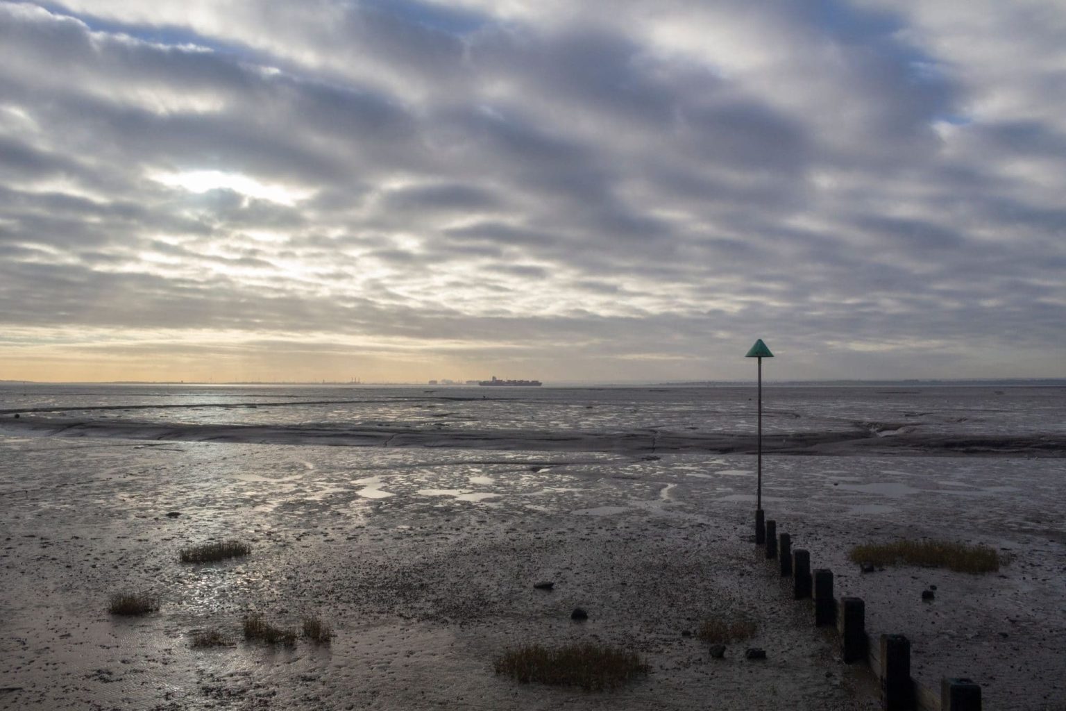 5 Best Beaches in Southend-on-Sea [2025 Updated]